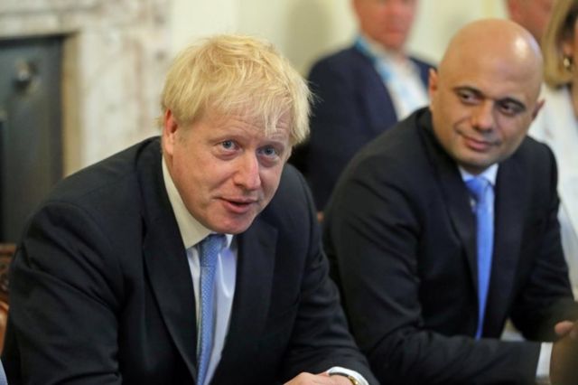 Boris Johnson: İngiltere'de yeni dönemle belirsizlikler neden ...