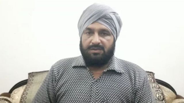 ਗਟਰ ਵਿੱਚ ’ਚ ਪਈ ਨੰਨੀ ਜਾਨ ਦੀ ‘ਪੁਕਾਰ’ ਕੁੱਤਿਆਂ ਨੇ ਸੁਣੀ - BBC News ਪੰਜਾਬੀ