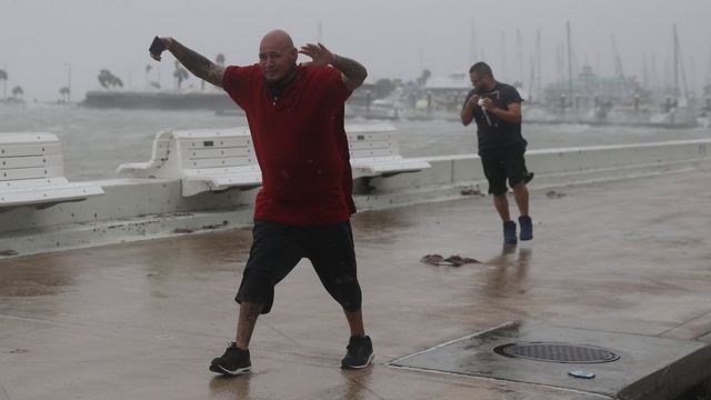 Estados Unidos Harvey Toca Tierra Como Huracán Categoría 4 En Texas