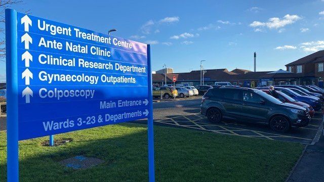 Northumbria hospital trust begins home care to free up beds - BBC News