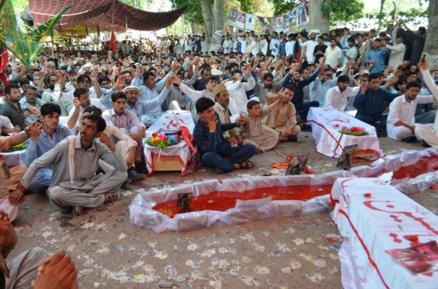 ضلع کرم میں اساتذہ کی ہلاکت: ’میں جن کے بچوں کو پڑھا رہا ہوں ان سے ہی ...