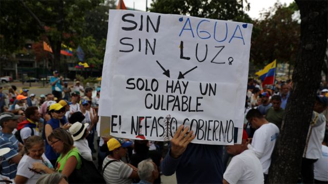 Crisis en Venezuela: Maduro anuncia un plan de racionamiento eléctrico ...