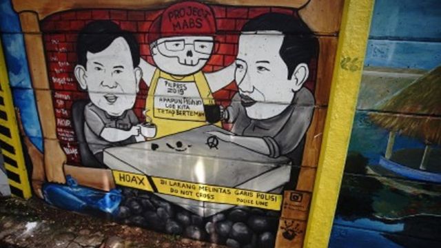 Polemik kotak suara bahan karton, KPU: 'Ini kecurigaan berlebihan' - BBC News Indonesia