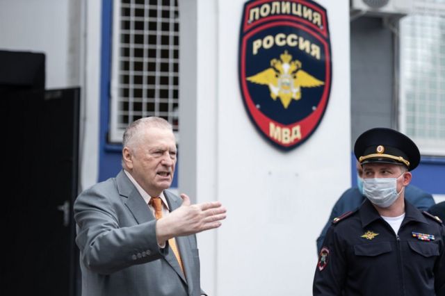 Жириновский нега мигрантлардан Россия футбол терма жамоаси йиғишни ...