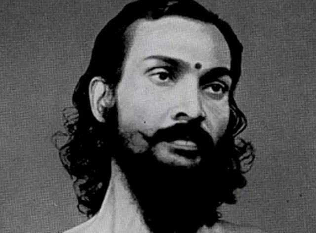 धीरेंद्र ब्रह्मचारी : एक योग गुरू इंदिरा गांधींच्या मंत्र्यांना ...