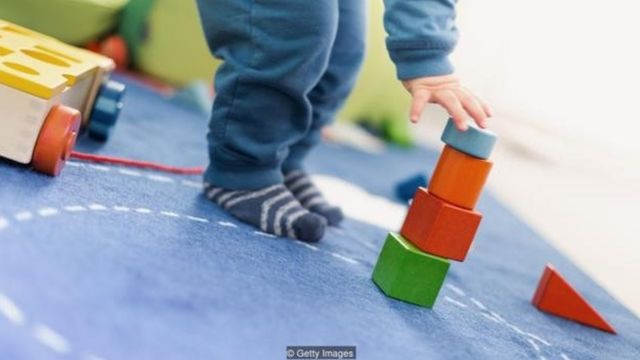 Penelitian ungkap gejala autisme sejak bayi - BBC News Indonesia