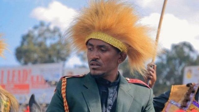 Ajeechaa Haacaaluu - ibsi haadha alangaa 'shakkii uume' - BBC News ...