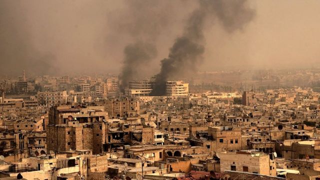 Suriye ordusu Halep'teki operasyonlarını 'durdurdu' - BBC News Türkçe