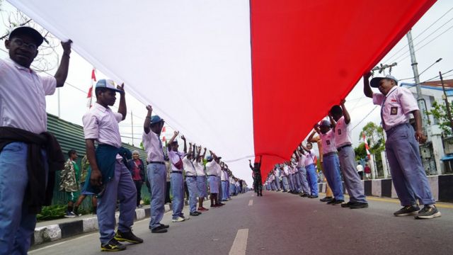 HUT RI ke-78: Potret perayaan kemerdekaan dan pengibaran bendera Merah Putih di seluruh negeri ...