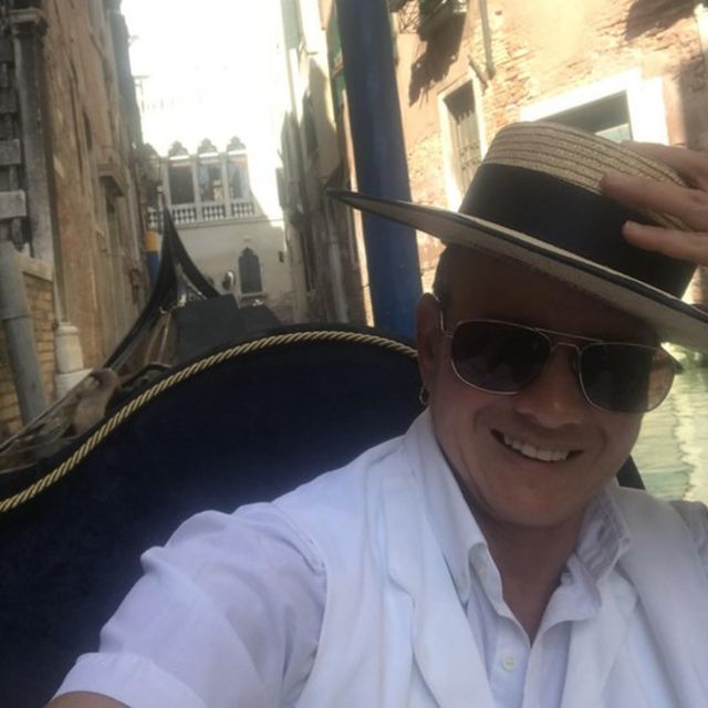 "Toda Venecia quiere saber qué tengo bajo mis pantalones": la singular ...