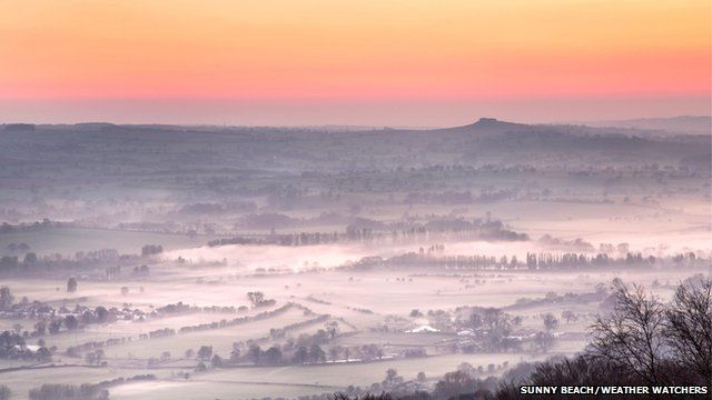 Gallery: Warmest day of the year so far - BBC Weather