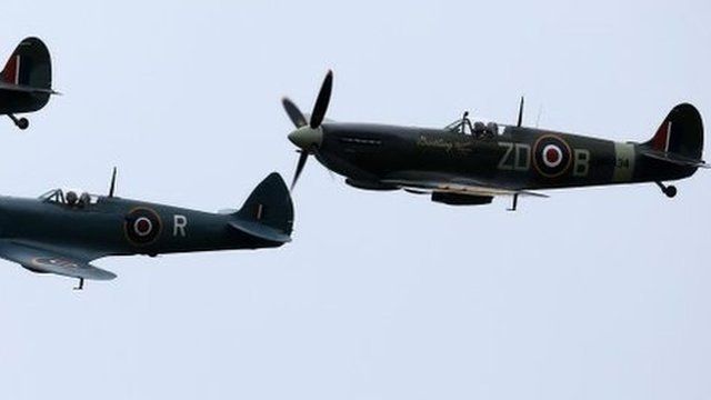 Battle of Britain: Flypast for 75th anniversary of 'Hardest Day' - BBC News