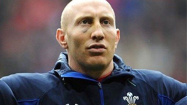 Ateb y Galw: Tom Shanklin - BBC Cymru Fyw