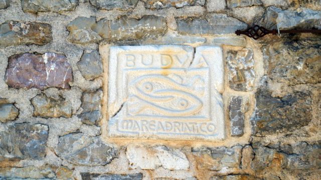 Crna Gora i turizam: Da li je Budva balkanska Azurna obala - BBC News ...