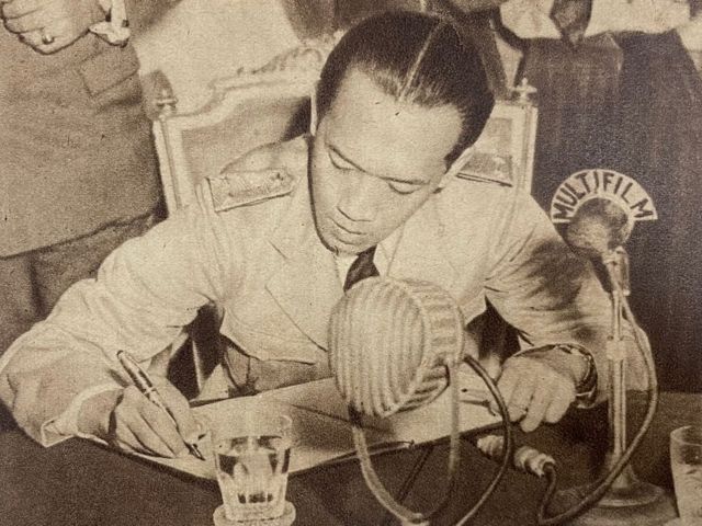 Serangan Umum 1 Maret 1949 dan wawancara Sri Sultan Hamengku Buwono IX ... Serangan Umum 1 Maret 1949 dan wawancara Sri Sultan Hamengku Buwono IX ...
