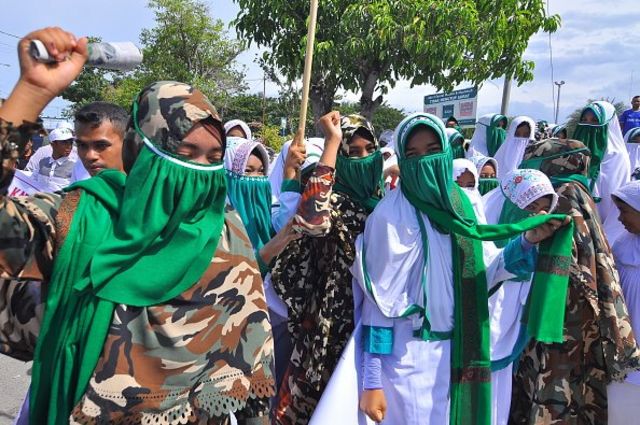 Apa yang terjadi jika Kemendagri tidak memperpanjang izin ormas FPI ...