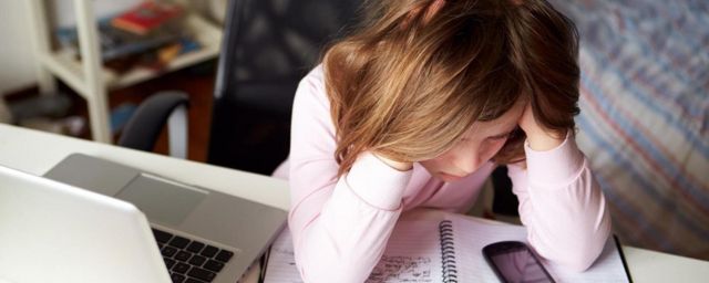 Kenapa anak-anak perempuan sering luput dari diagnosa ADHD? - BBC News Indonesia