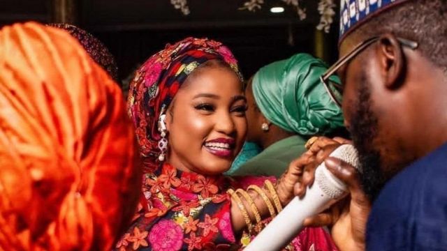 Ba ɗan Janar Abacha na aura ba - Hafsat Idris - BBC News Hausa