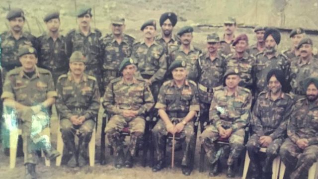 कारगिल: 15 गोलियां लगने के बाद भी लड़ते रहे परमवीर योगेंद्र सिंह यादव ...