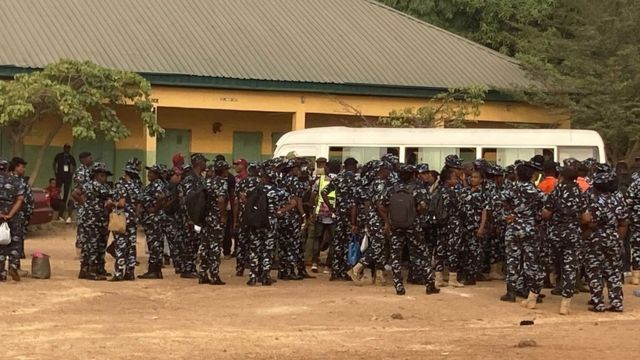 Election Day 2023: Foto na-akọwa etu ntuliaka onyeisiala na ndị ...