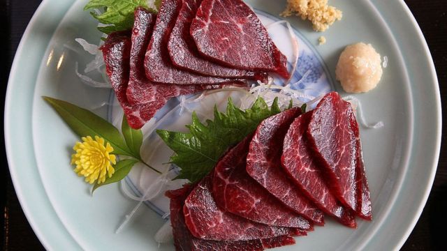 Whale meat dey good for you? - BBC News Pidgin