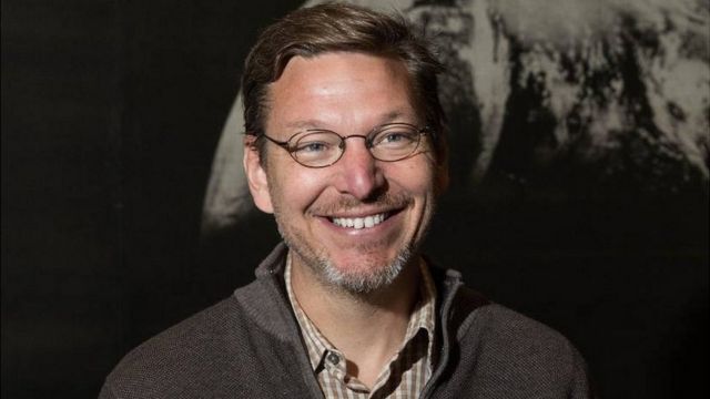 Mark Brown, "el hombre que mató a Plutón" y nos dejó con sólo 8 ...