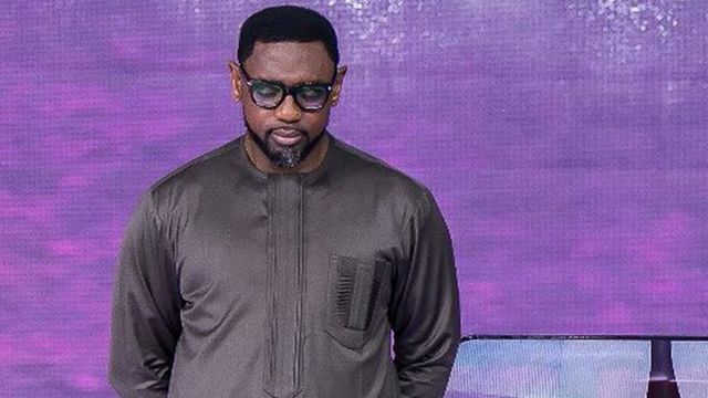 COZA: Pastor Biodun Fatoyinbo don step down from pulpit - BBC News Pidgin