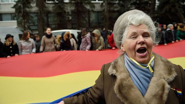 Romanya ve Moldova birleşme yolunda - BBC News Türkçe