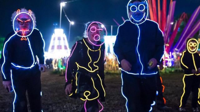 Apakah ada untungnya memiliki nama samaran? - BBC News Indonesia