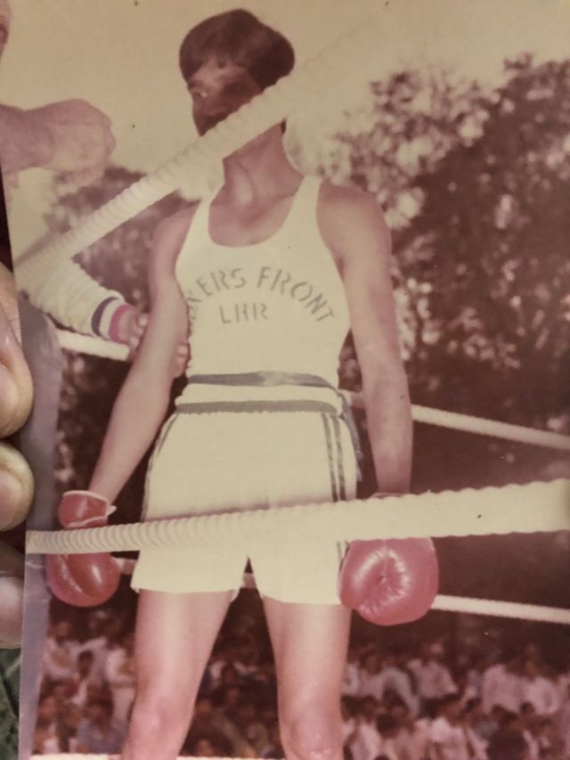 पाकिस्तानी मुक्केबाज़ जिन्हें धर्म बचाने को देश छोड़ना पड़ा - BBC News ...