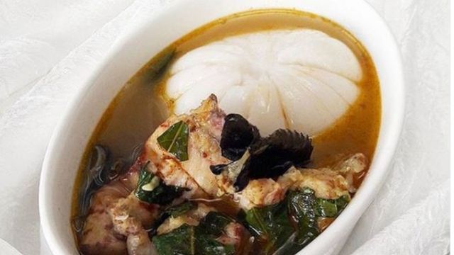 Corn meal: Ụzọ ị ga-eji sie ọka ọ ghọọ eri-amịcha-ọnụ - BBC News Ìgbò