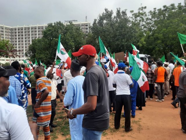 ASUU Strike: "We no go back down, two years no too much to sacrifice" - BBC News Pidgin