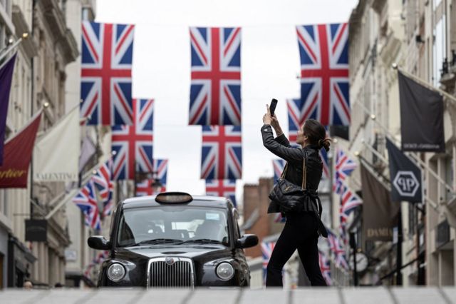 Srbija i vize: London nije odgovorio pozitivno na peticiju da se sa ...