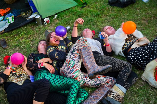 Gaaska qosolka iyo halistiisa caafimaad - BBC News Somali