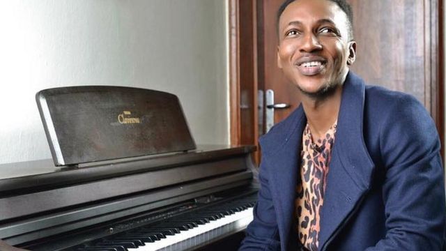 Cardi B: Lee ihe ndị 'celebrity' bụ tupu ha achakee - BBC News Ìgbò