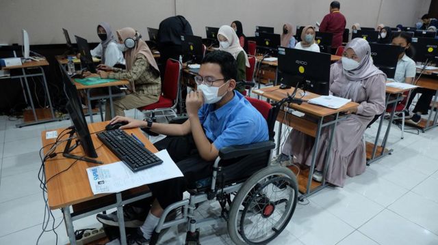 Kemendikbud tutup 23 perguruan tinggi swasta, bagaimana nasib mahasiswa ...