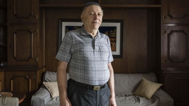 'Colhíamos grama para minha mãe fritar com gordura', diz sobrevivente ...