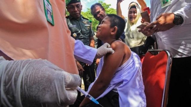 Kisah seorang ibu di Aceh yang anaknya alami rubella: 'Saya pikir panas ...