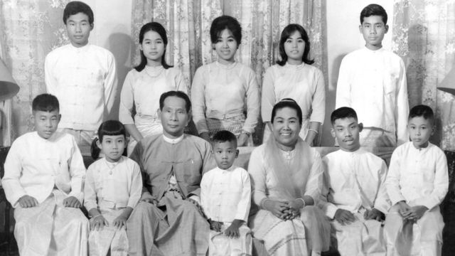 မြန်မာပြည်က ပထမလေဒီ၊ ဦးသျှောင်တို့ရဲ့ မဟေသီများ - BBC News မြန်မာ