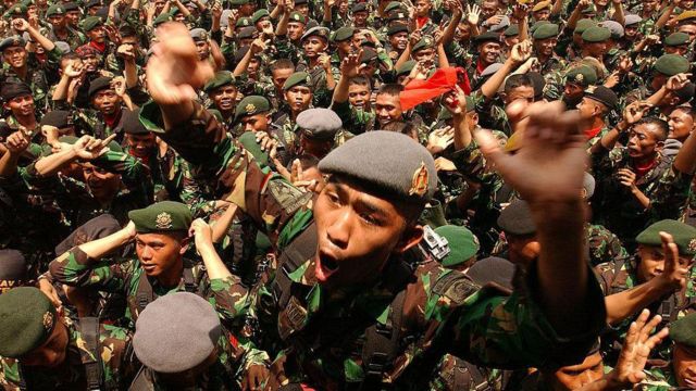 Wacana perwira TNI jadi pejabat di kementerian, 'jangan sampai kembali ...