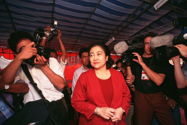 PDIP: Megawati secara resmi akan memimpin lagi partai banteng, namun ...
