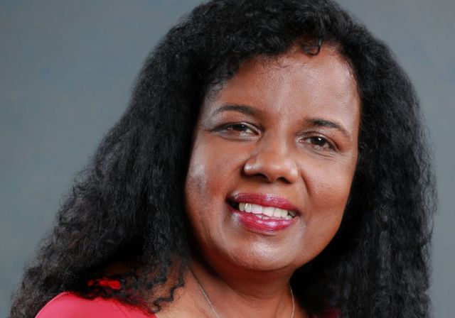 ශ්‍රී ලංකාවේ ජනාධිපතිවරණයට වසර 20 ට පසු කාන්තාවක් - BBC News සිංහල