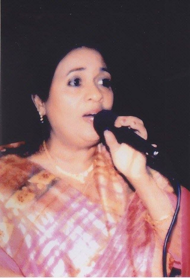 ශ්‍රී ලංකාවේ සංගීතයට කළ මෙහෙය නිසා මහාචාර්ය අමරා "අමරණීය වේවි" - BBC ...