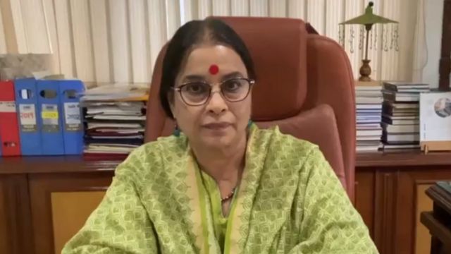 महिलाओं के माँ बनने की उम्र पर सवाल, पुरुषों पर क्यों नहीं होती बात - BBC News हिंदी