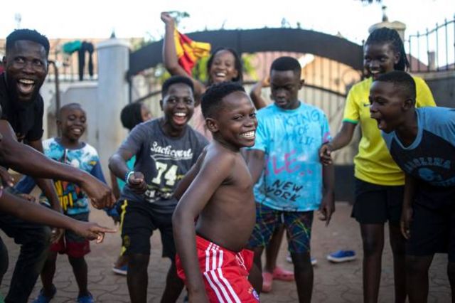 Ghetto Kids: Nini kilicho nyuma ya harakati zao kinazowafanya watambe ...