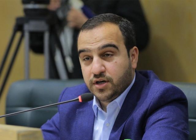 عماد العدوان: الأردن يرفع الحصانة عن النائب بعد تسلّمه من إسرائيل - BBC ...