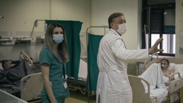 Korona virus i epidemija: Šta je flurona i koliko je opasna - BBC News ...