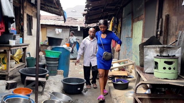 Precious Daniel and her visually impaired papa tok how dia life 'change ...