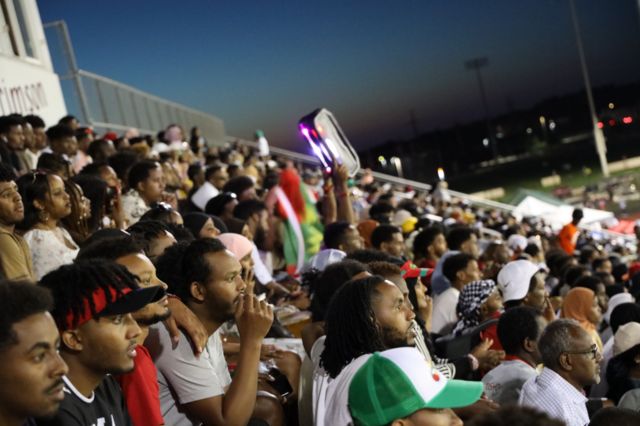 Feestivaala OSFNA waggaa 25ffaa suuraaleen - BBC News Afaan Oromoo