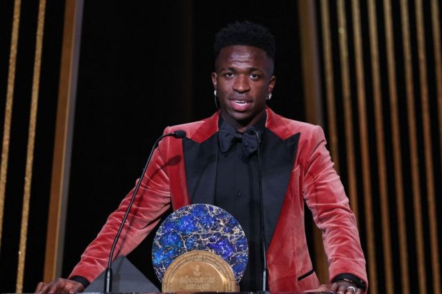 Guyyaa Mesiin Ballon d'Or 8ffaa injifatetti badhaasota kennaman biroo ...